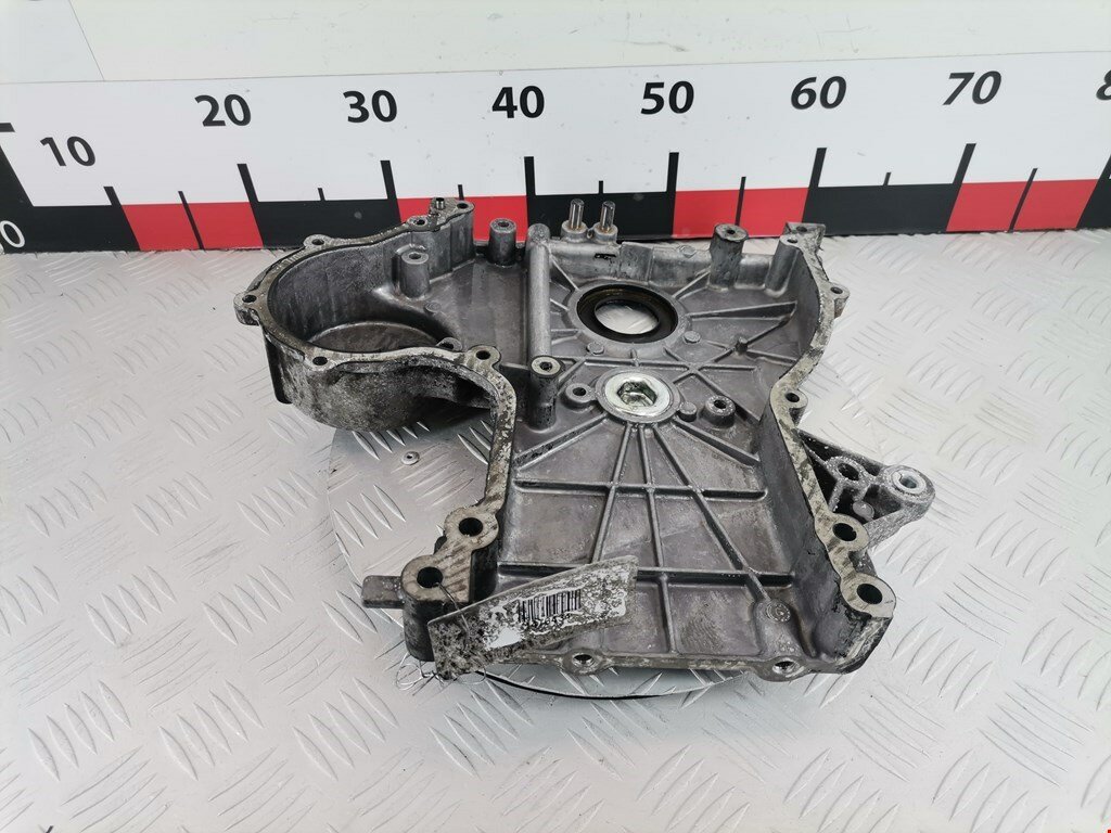 Крышка двигателя задняя Mitsubishi Colt 6 MN960032 арт. 1476434