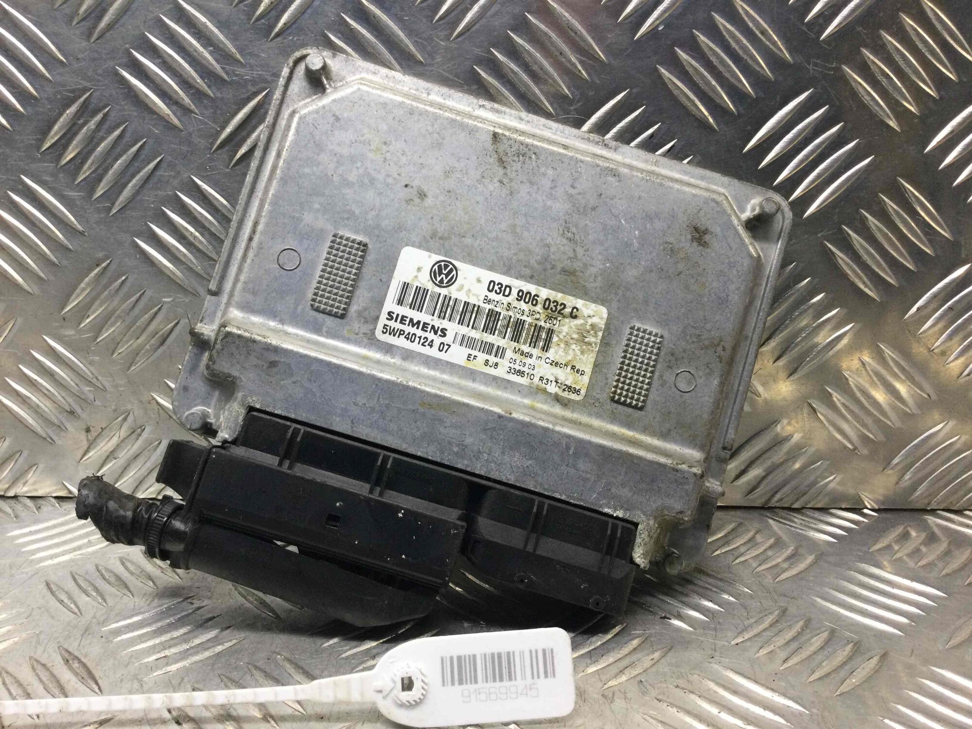 Б/У Блок управления двигателем Volkswagen Polo 4 поколение (2001-2005) 2005 г.