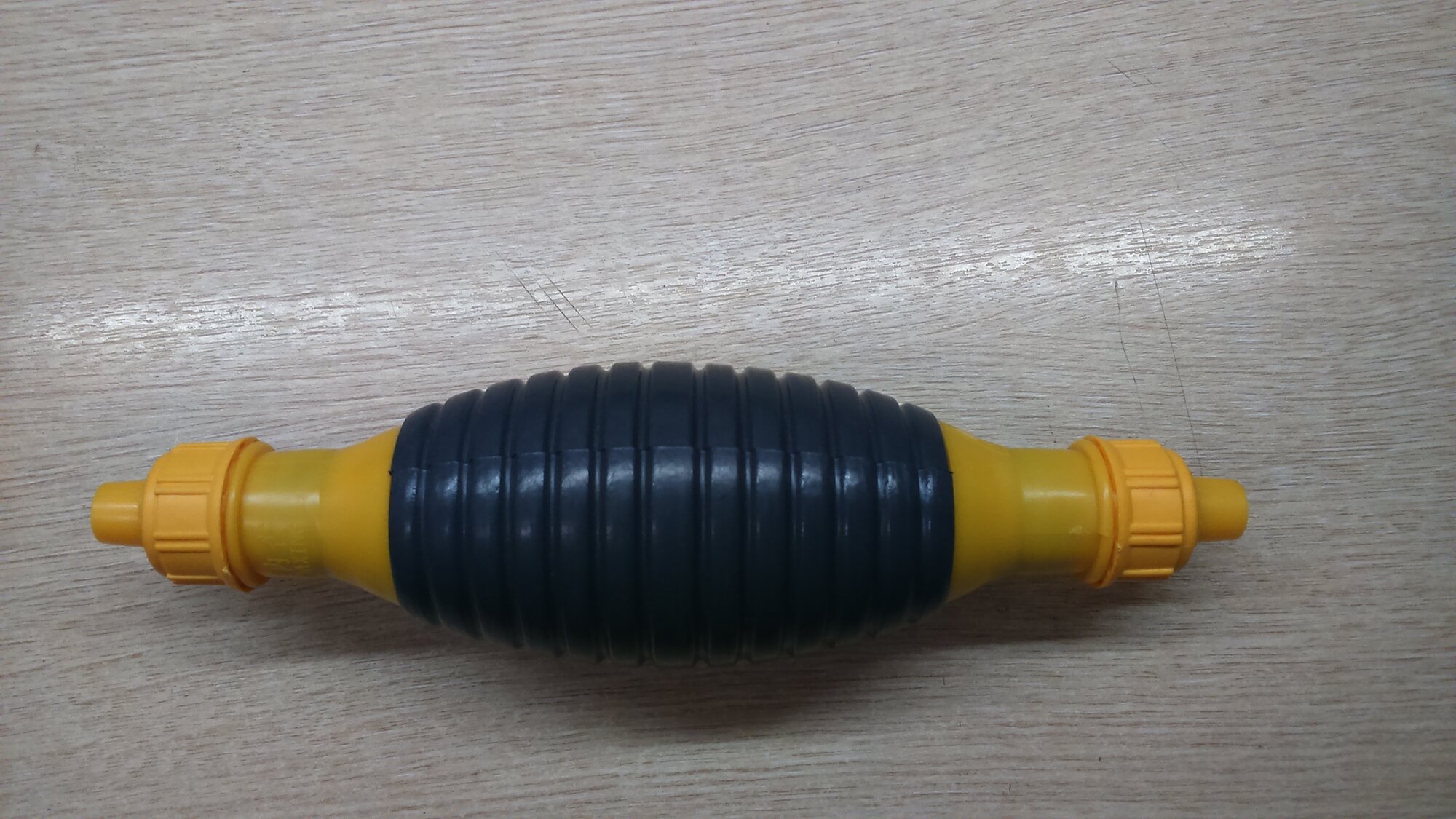 Груша для перекачки топлива