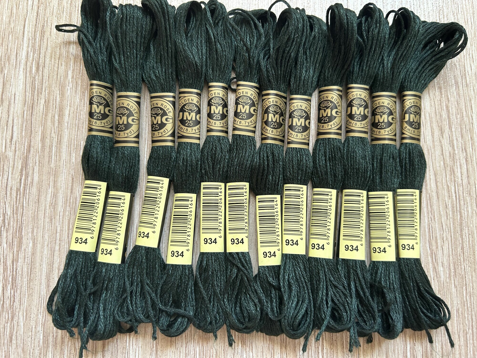 Нитки для вышивания JMC мулине (150-3866) 100% полиэфир 12 штук x 8 м