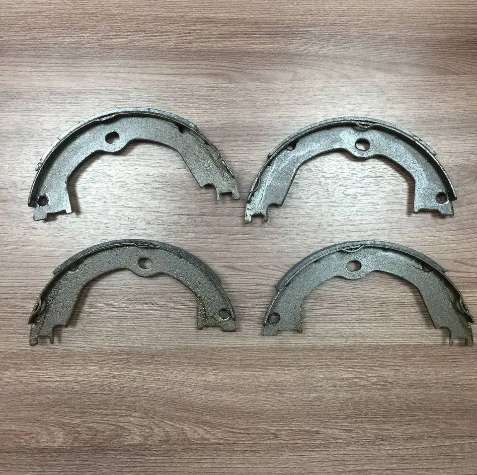 Колодки ручного тормоза (комплект) Chery IndiS M11 M12 Чери Индис ЭМ11 ЭМ12