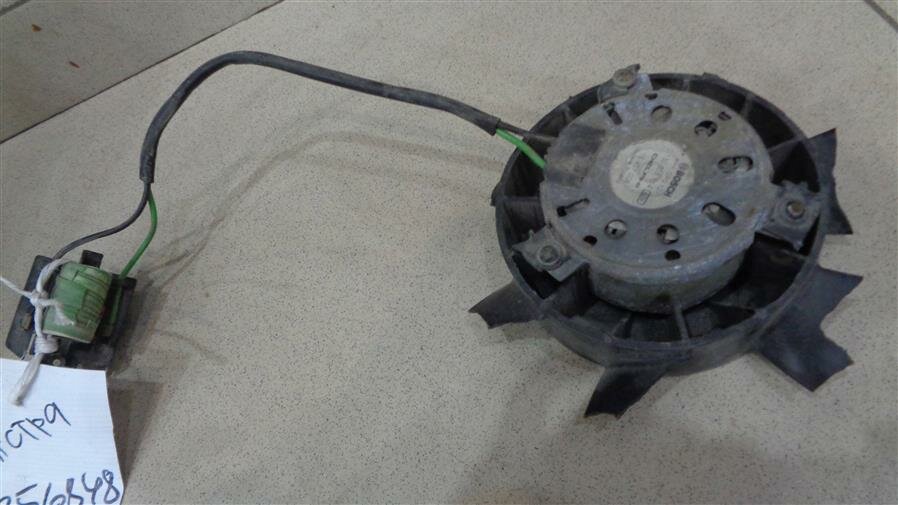Моторчик вентилятора охлаждения от Opel Astra J 2009-2016