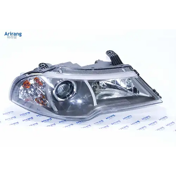 ARIRANG ARG23-1155R (20C5410115B3 / 2221117RLDEM2 / ARG2311) фара передняя правая с электрокорректором