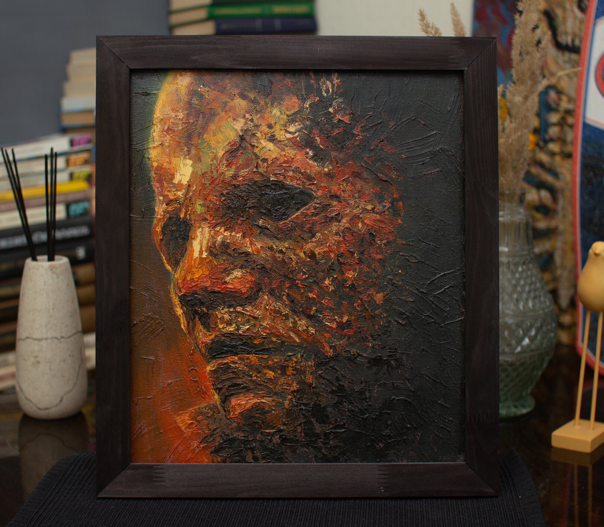 Картина интерьерная "Кожаное лицо" (Leatherface), холст, масло, мастехин, 30x40 сантиметров