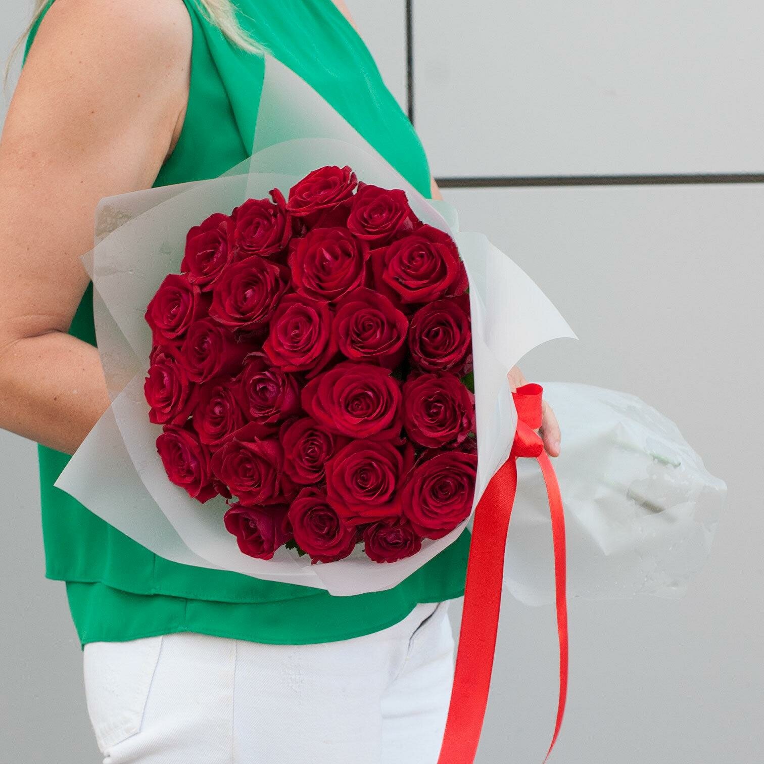 Монобукет Charlotte "Ред Лион", роза, высота букета 40 см, красный