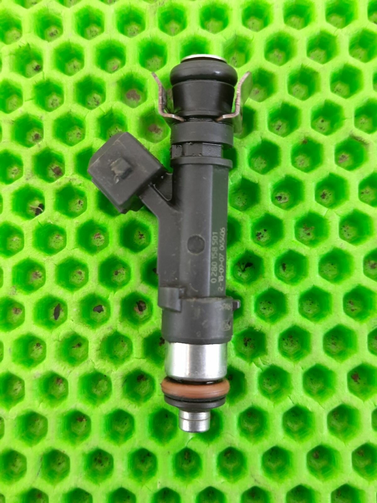 Форсунка инжекторная Opel Astra H Z14XEP