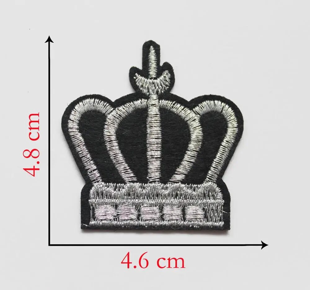 Нашивка с вышивкой Якорь Корона 2