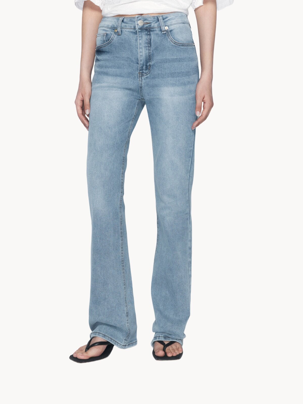 Джинсы клеш Basic 