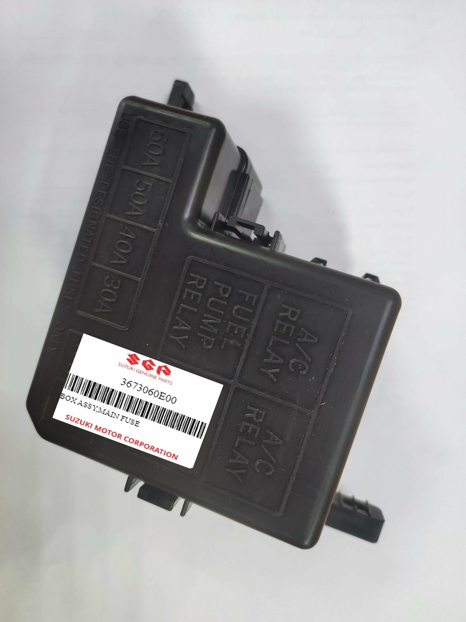 Блок Предохранителей Suzuki 3673060E00