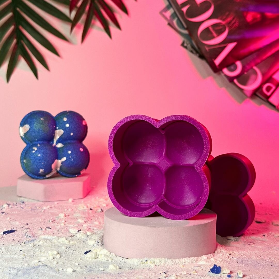 3D форма для бомбочек Bubbles 4 (7 см)