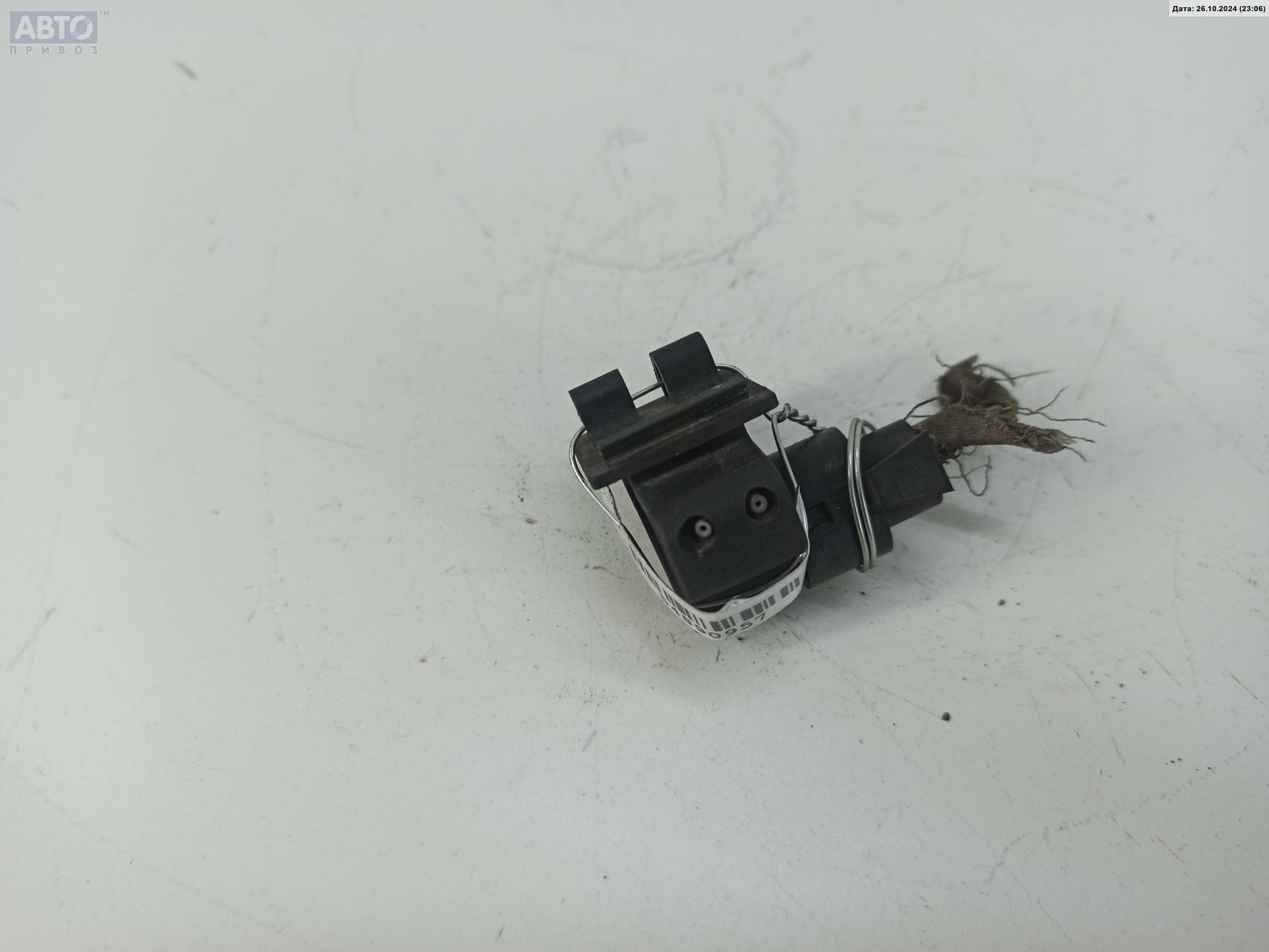 Форсунка омывателя Audi A6 C5 (1997-2005)