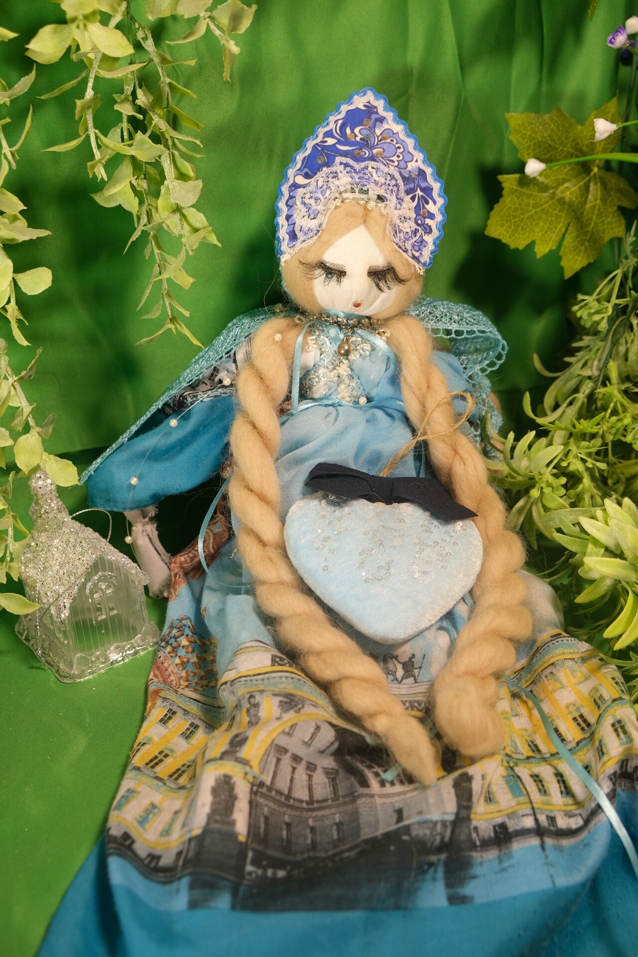 Кукла ручной работы "Снегурочка из Питера", коллекционная