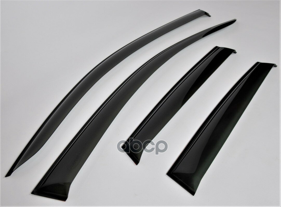 Дефлектор двери KIA Rio хэтчбек (11-) COMFORT COMFORT арт. 25.02.502. DLH