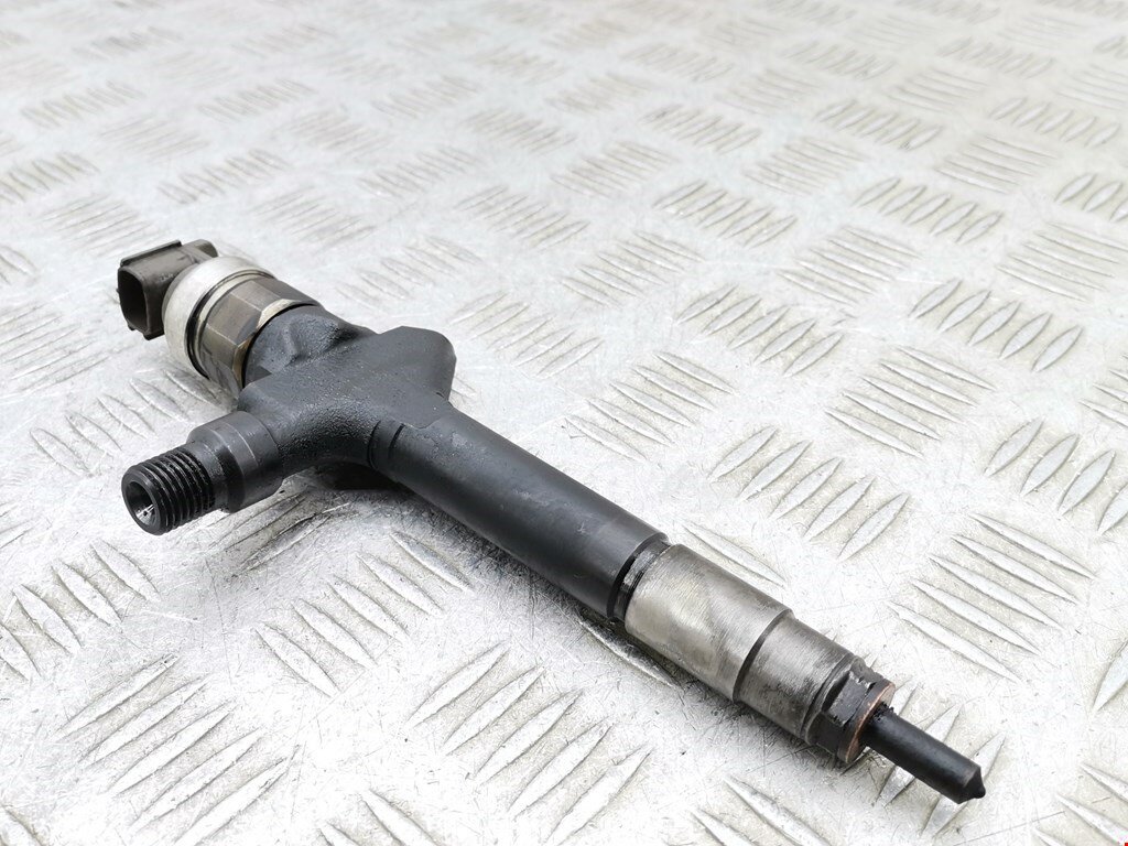 Форсунка дизельная электрическая Mazda 6 GG RF7J13H50 арт. 2192376