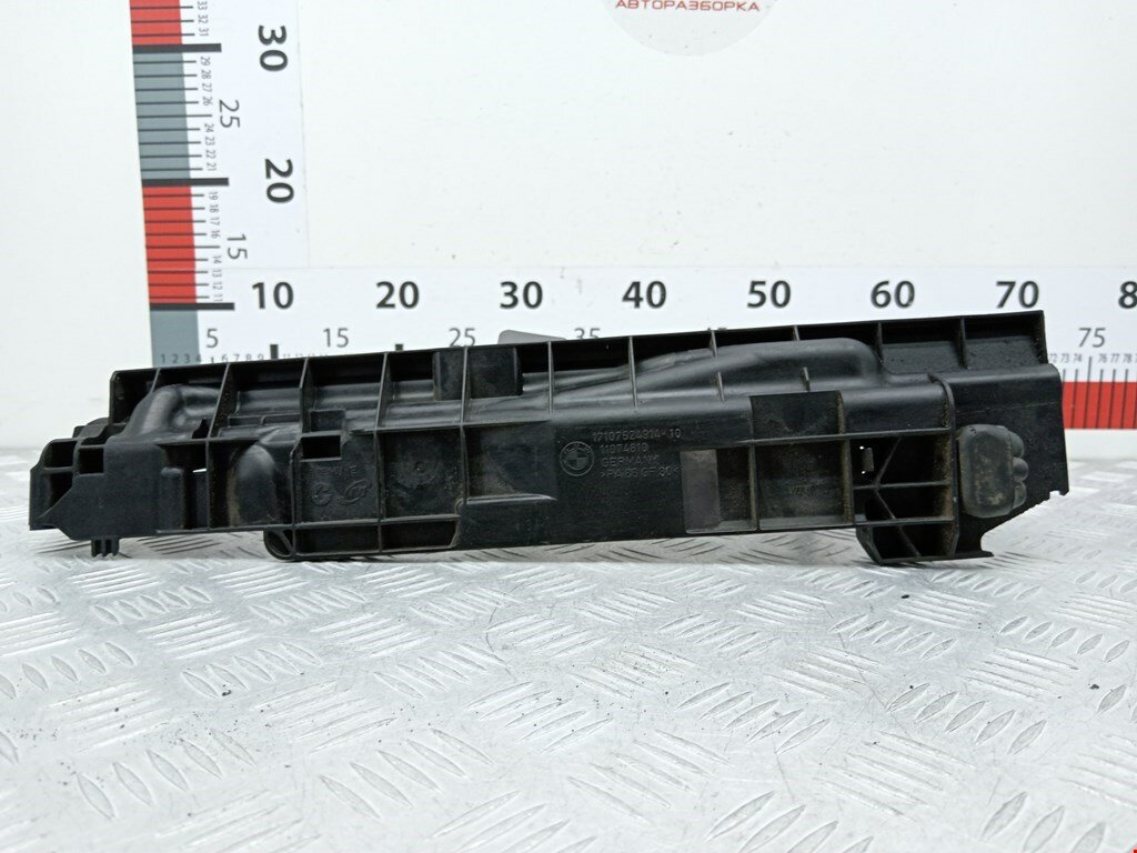 Кронштейн (крепление) радиатора BMW 3-Series (E90/E91/E92/E93) 17107524914 арт. 1957477