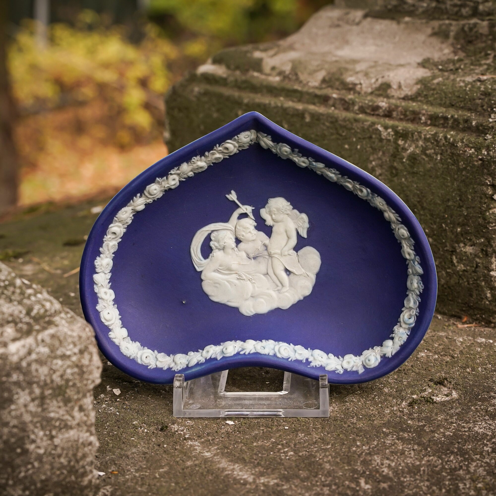 Блюдце Wedgwood "Амур", антикварное, фарфор, Великобритания, 13 см
