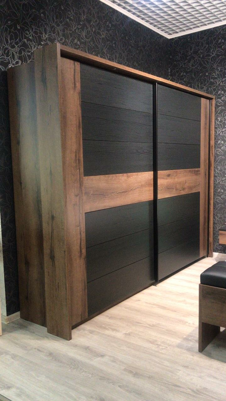 Шкаф-купе Bellevue с паспарту с подсветкой Ш 280/В 215/ Г68, цвет благородный дуб+ черный дуб