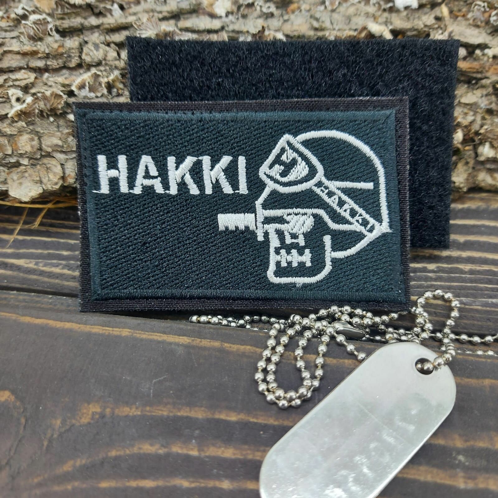 Нашивка-патч HAKKI вышитая 8х5 на липучке черная