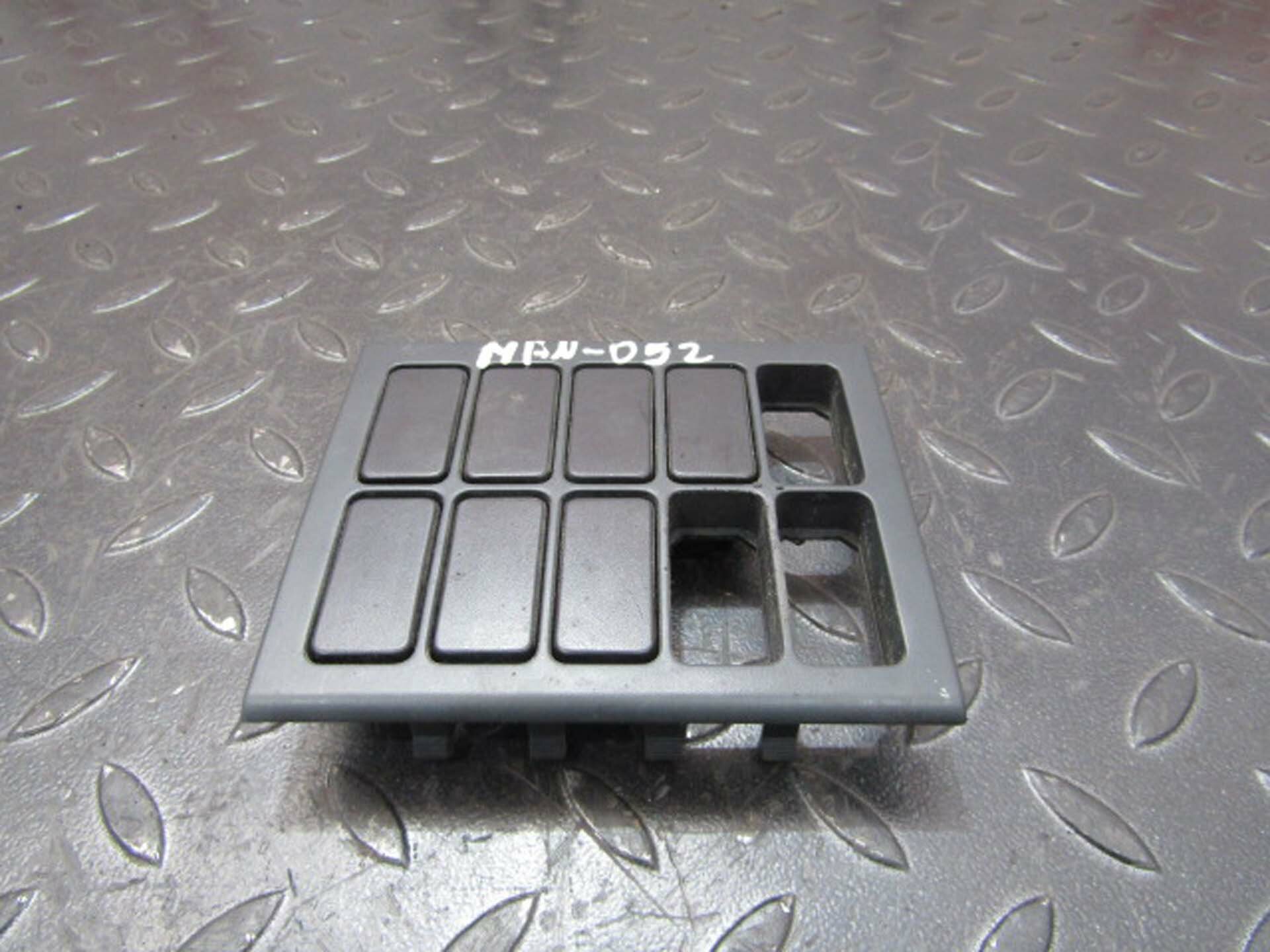 Накладка торпедо MAN TGA, TGS, TGM, TGL