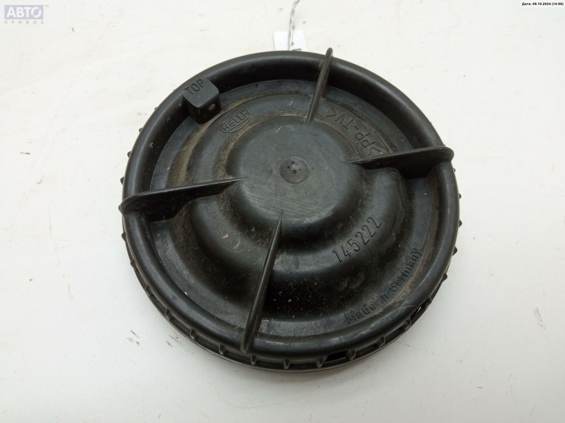 Крышка (заглушка) задняя фары правой Volvo S40 / V40 (1995-2004)