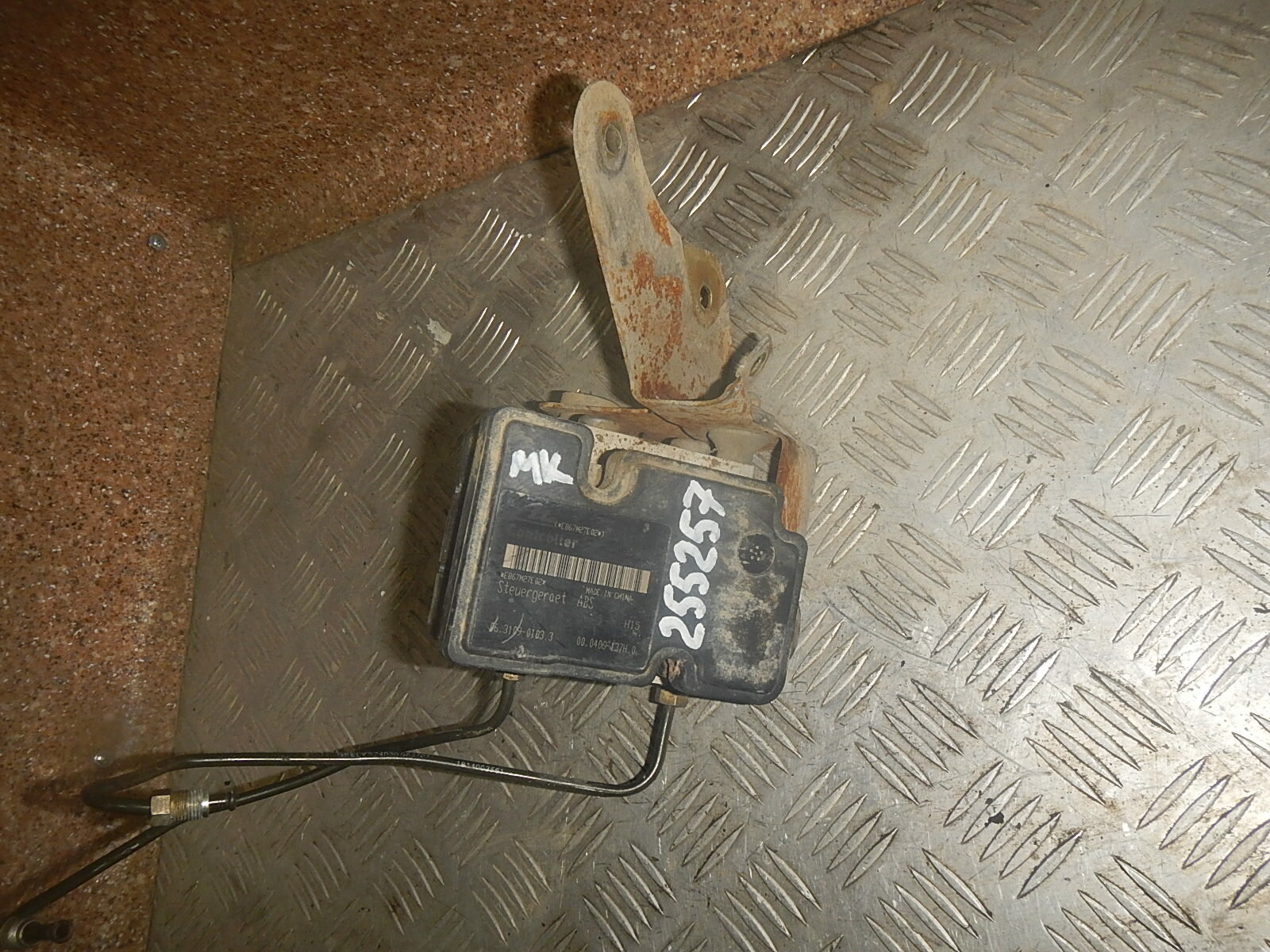 Б/У Блок ABS (насос), Geely (Джили)-MK (08-16) GEELY MK (08-16) Без видимых повреждений. 255257 GEELY арт. 01414577