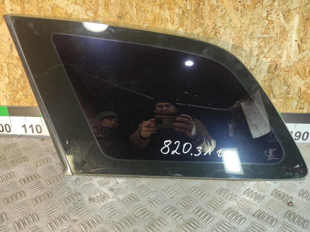 Стекло кузовное глухое заднее левое MAZDA 6 GG G21B-63-950D