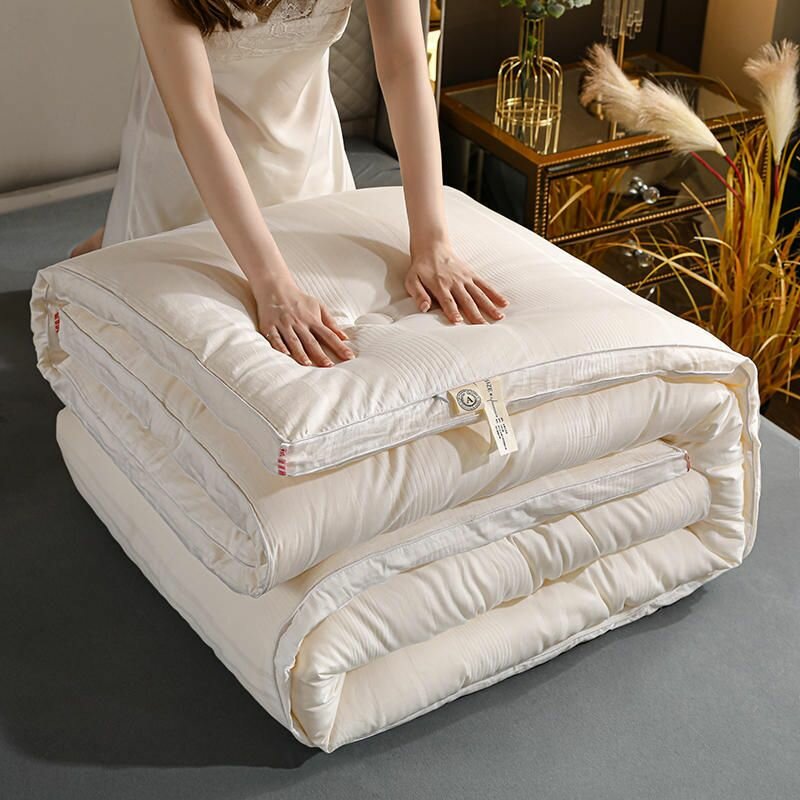 Всесезонное, Удобное, толстое и теплое зимнее одеяло размером -lj