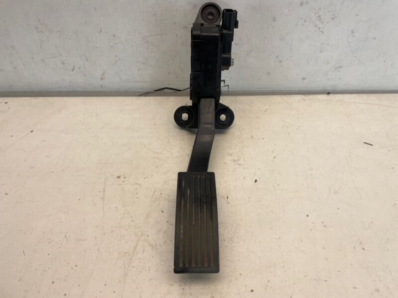 Б/У педаль газа Hyundai Creta 2017 GS G4FG nЭлектронная 51072 Hyundai-KIA арт. 32700C9100