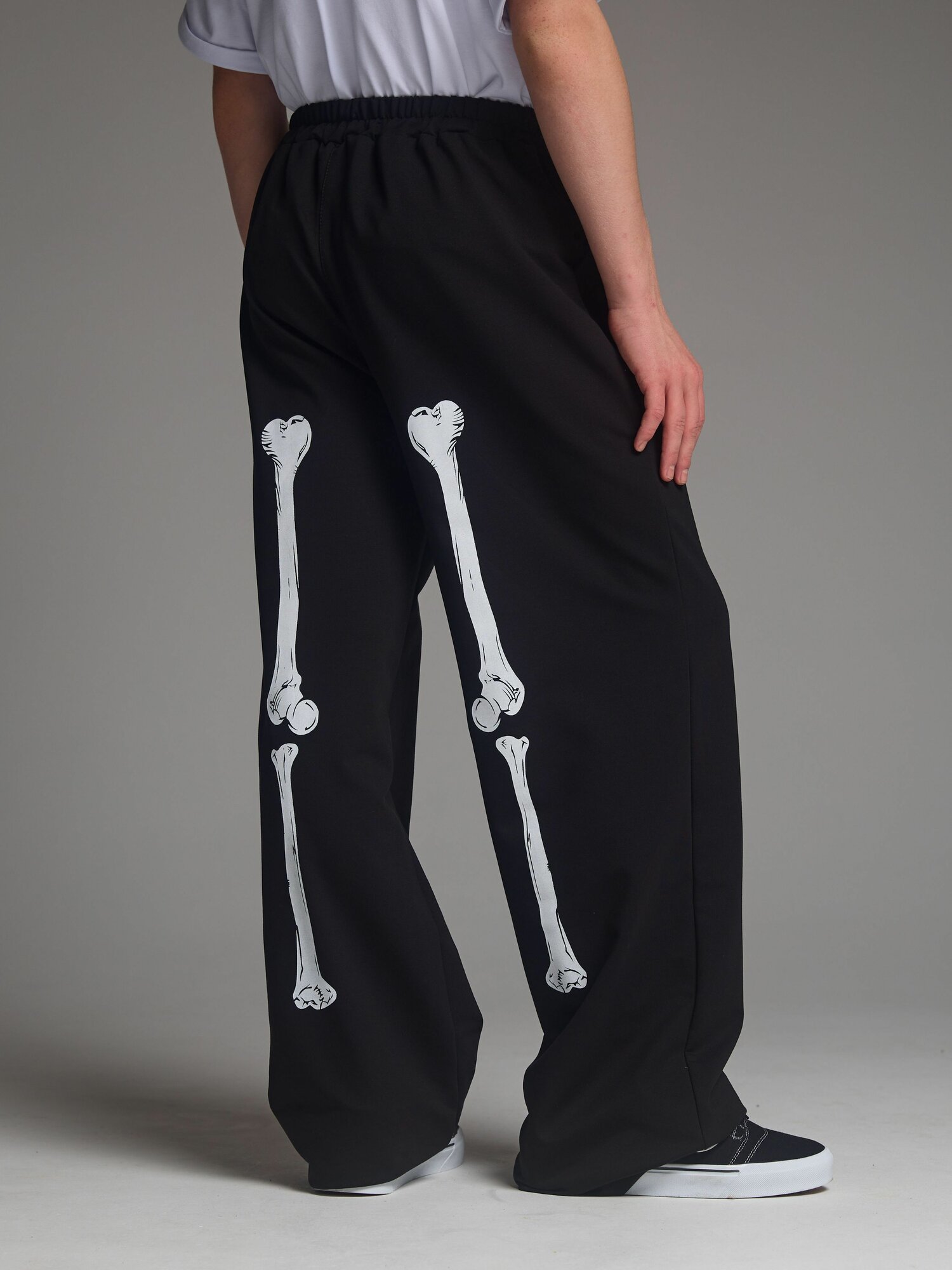 Брюки спортивные