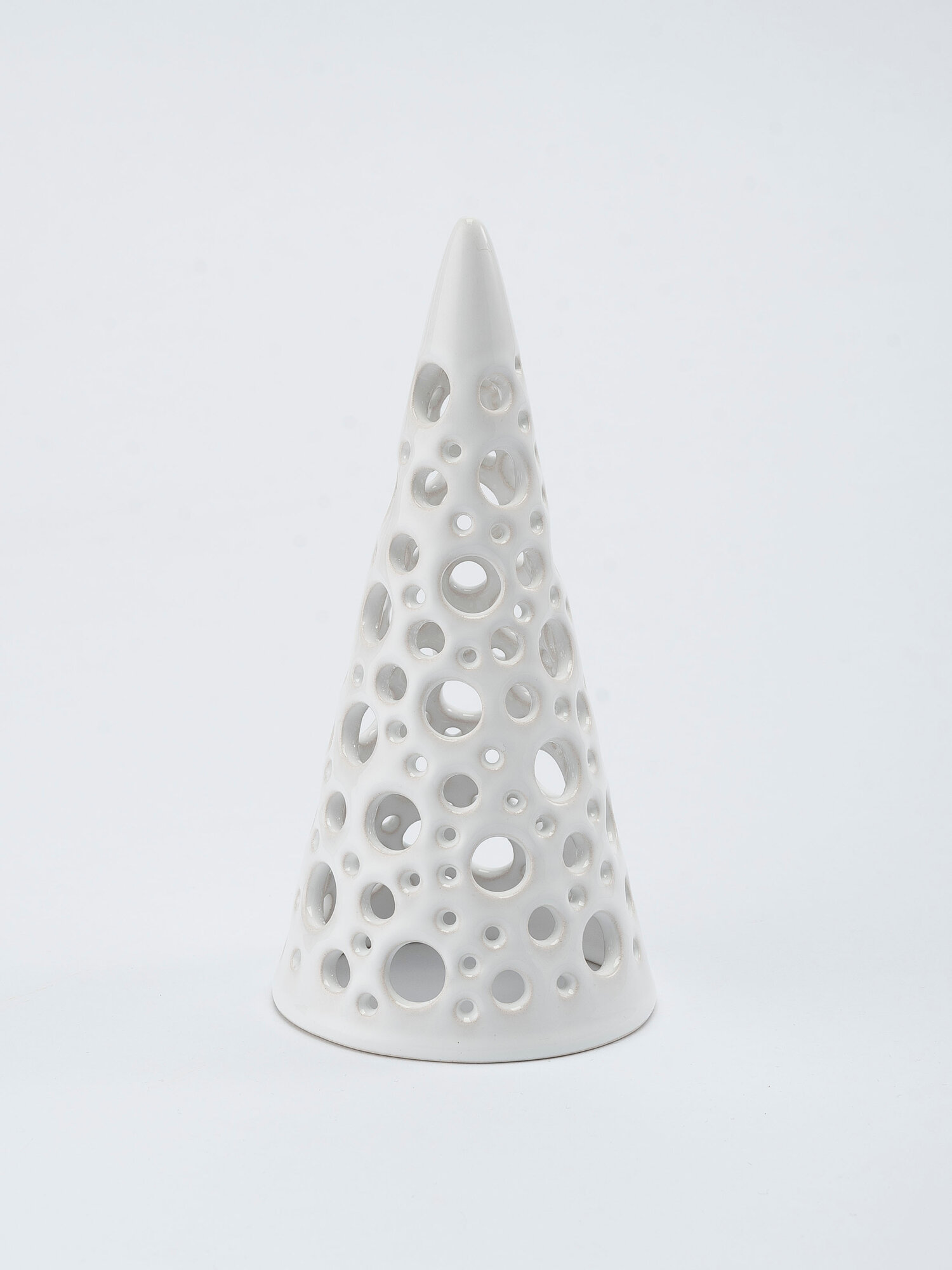 Подсвечник "Form Cone"