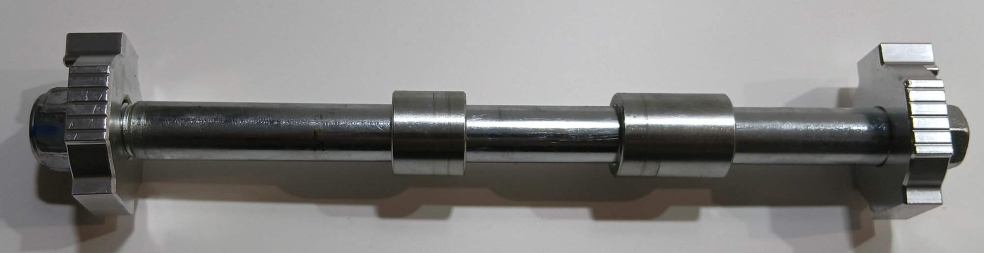 Ось заднего колеса+втулки D17мм, L245 мм Мотоцикл KAYO K3-LM 250 MX