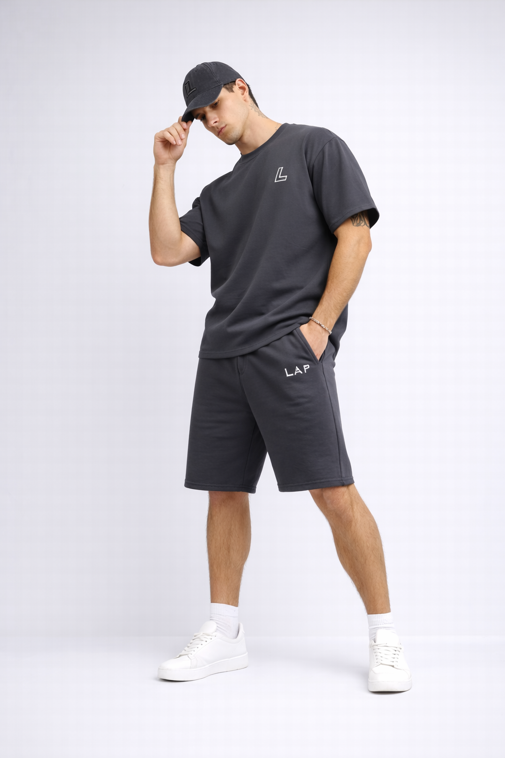 Костюм спортивный