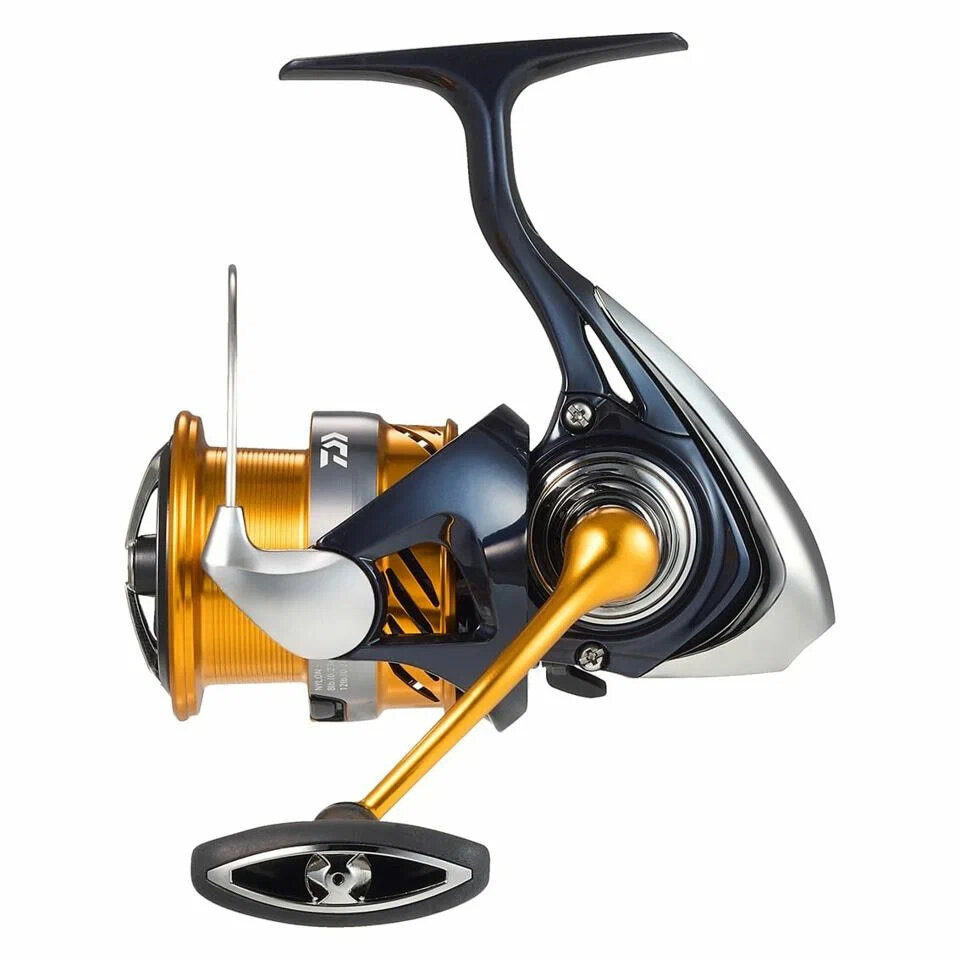 Катушка безынерционная Daiwa 24 Revros LT5000 CXH (JDM)