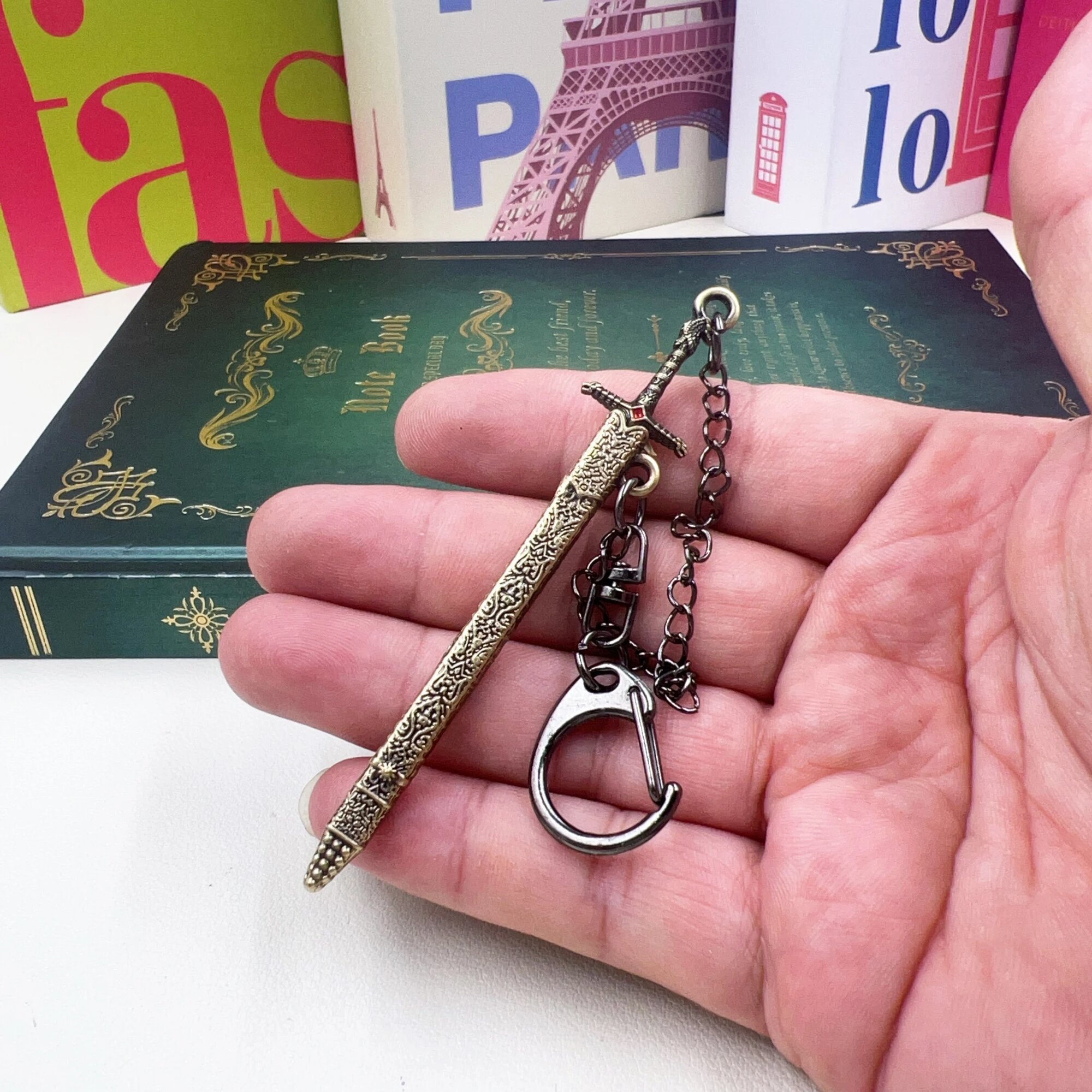 Металлический брелок меч Oathkeeper из сериала "Игра престолов" Oathkeeper Sword