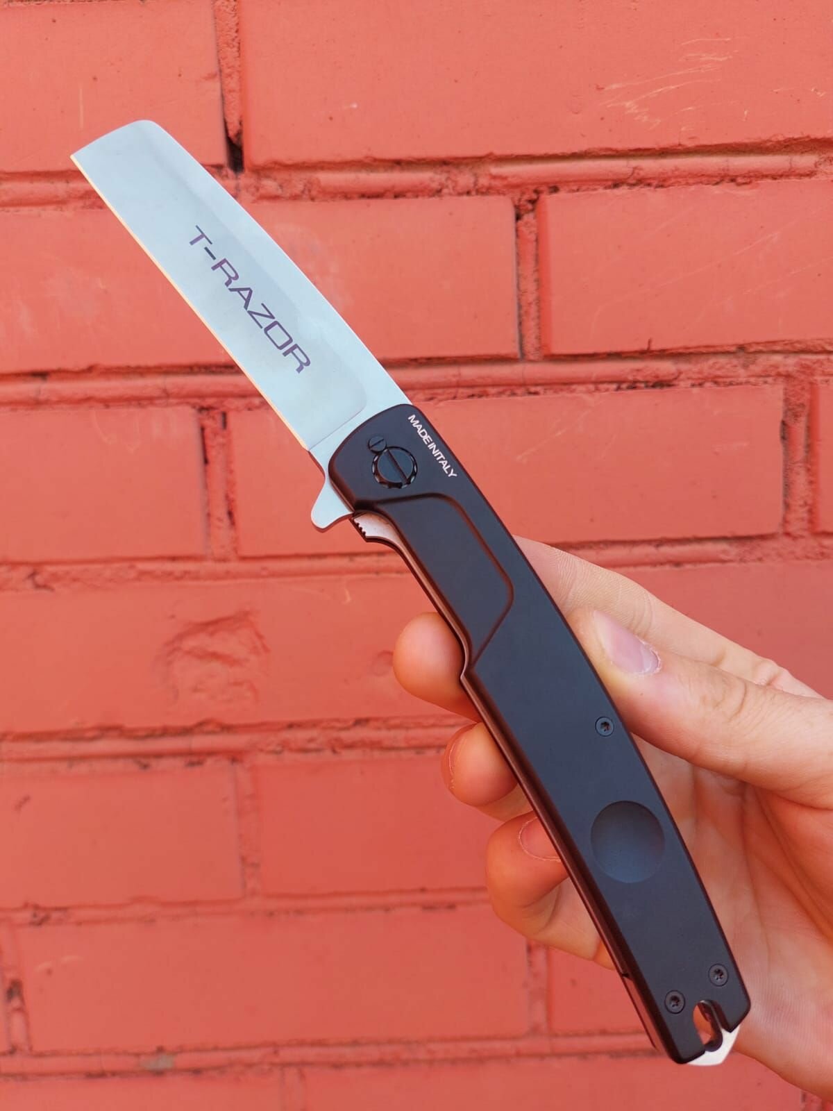 Нож складной T-RAZOR