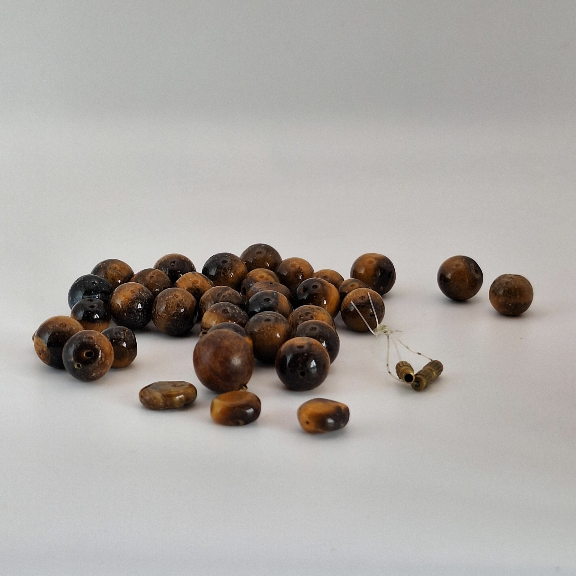 Бусины Тигровый глаз винтажные Набор 34 шт.