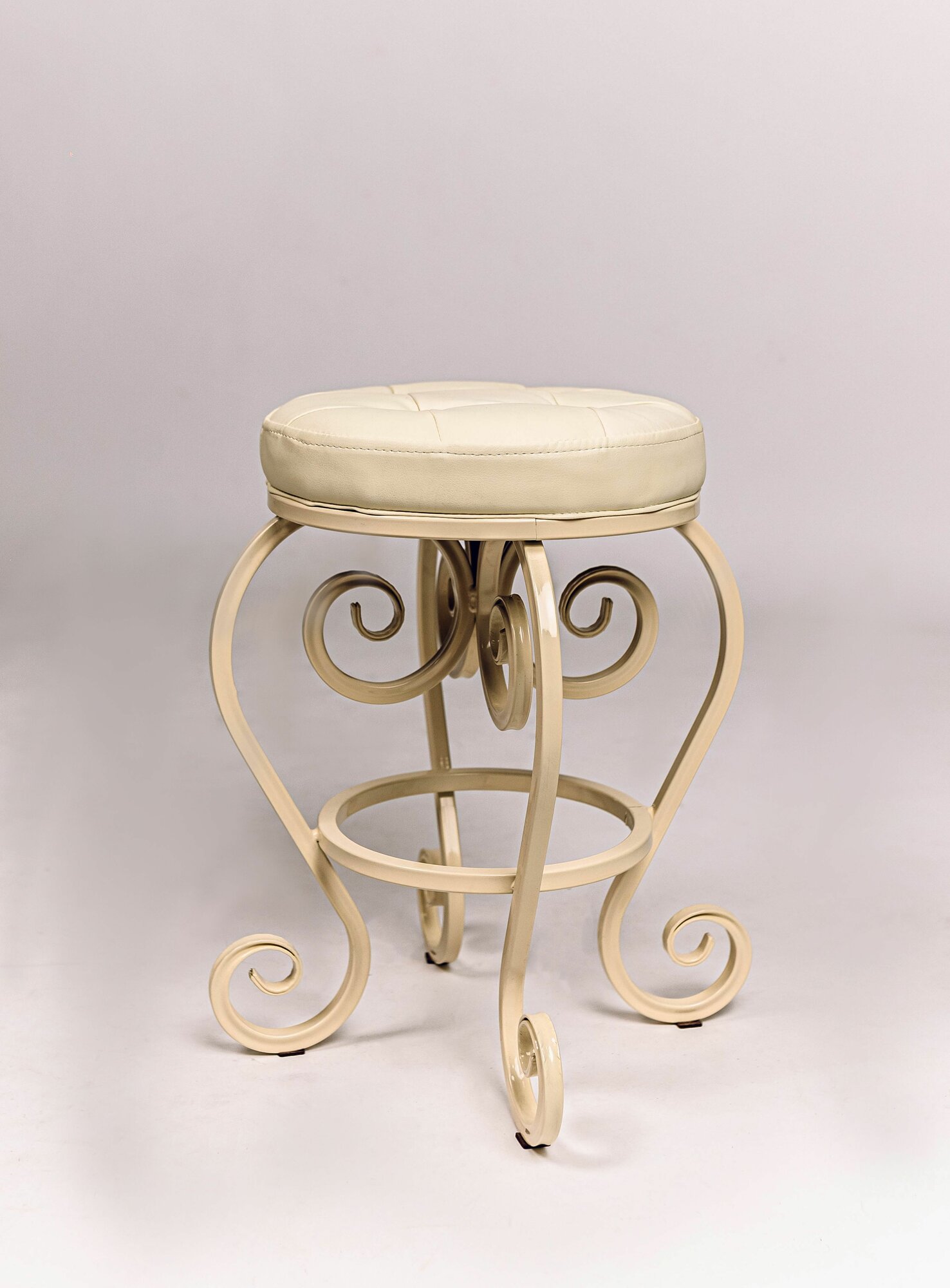 Пуф табурет для кухни гостиной прихожей с мягким сиденьем железный каркас витой, ширина 33 см х высота 49 см, Кремовый , 1 шт