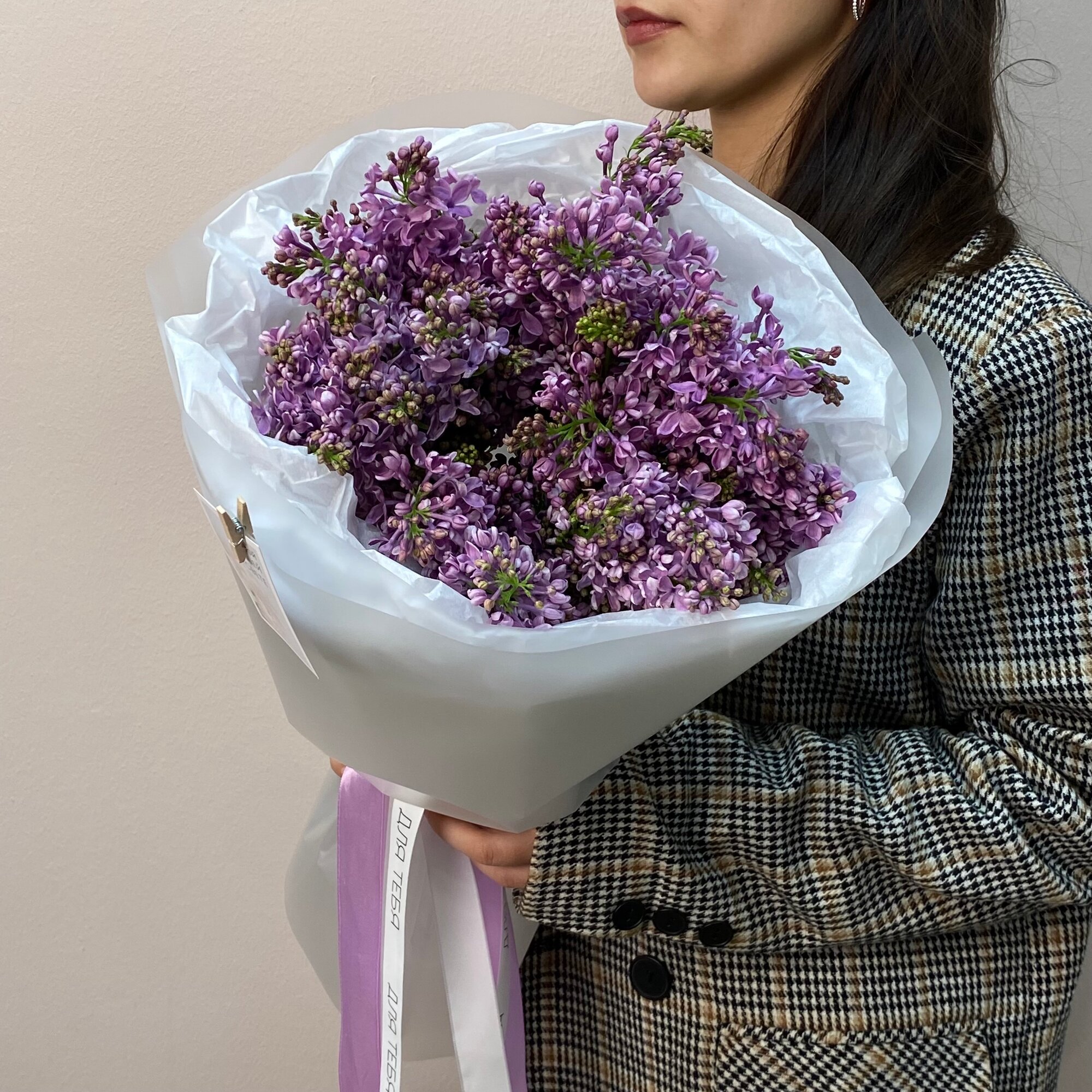 Букет живых цветов NURA FLOWERS, cирень, 9 цветов, сборный, на стеблях, для любого праздника