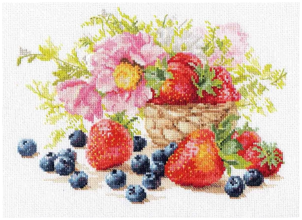 Набор для вышивания крестом Алиса "Клубника" 27х19 см 5-14 Творческий набор с комплектом качественных цветных ниток мулине, хлопковой канвой, удобной иглой, схемой и подробной инструкцией