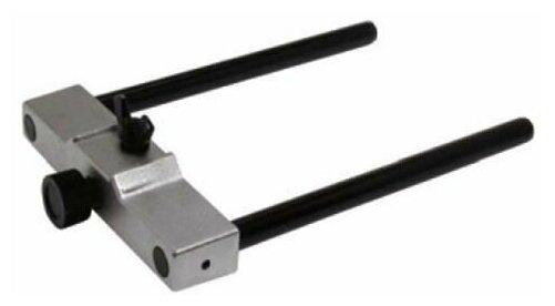 Держатель параллельного упора Makita 122700-3 для фрезеров RP1800/2300/2301/3612