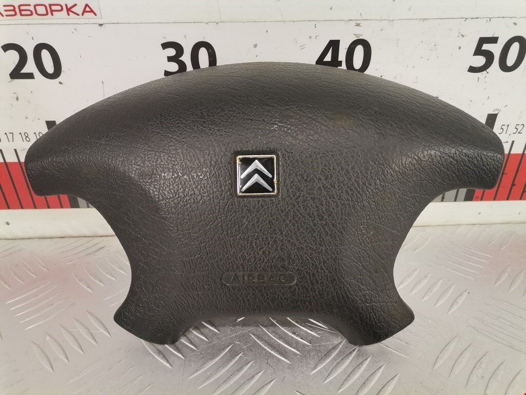 Подушка безопасности в рулевое колесо Citroen Xsara 4112AW арт. 1487788