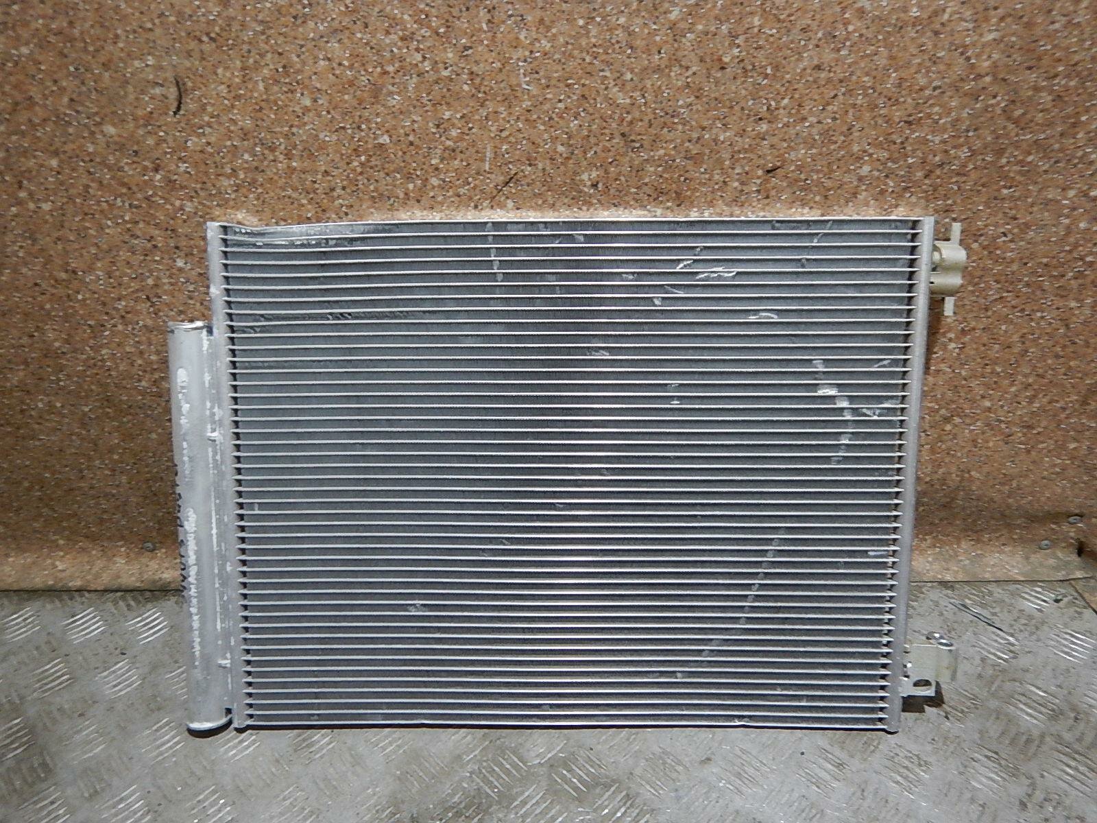 Б/У Радиатор кондиционера (конденсер), Renault (Рено)-DUSTER (12-) RENAULT DUSTER (12-20) Деформация. 399073 RENAULT арт...