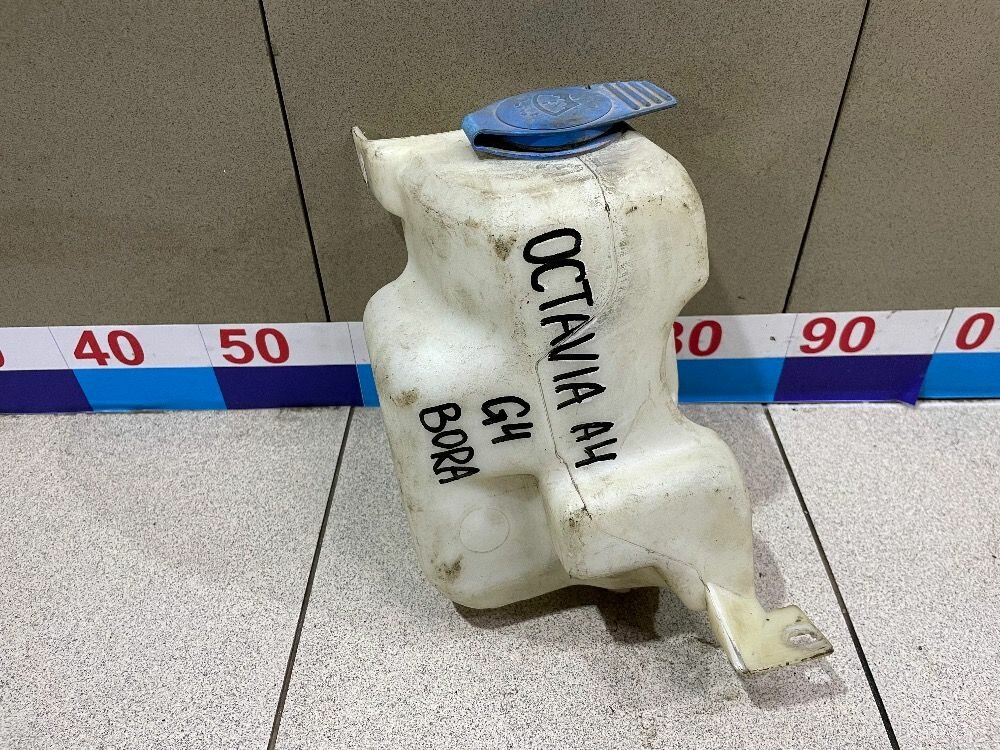 Бачок омывателя лобового стекла Skoda Octavia I рестайлинг (2000—2011) 1J0955453N