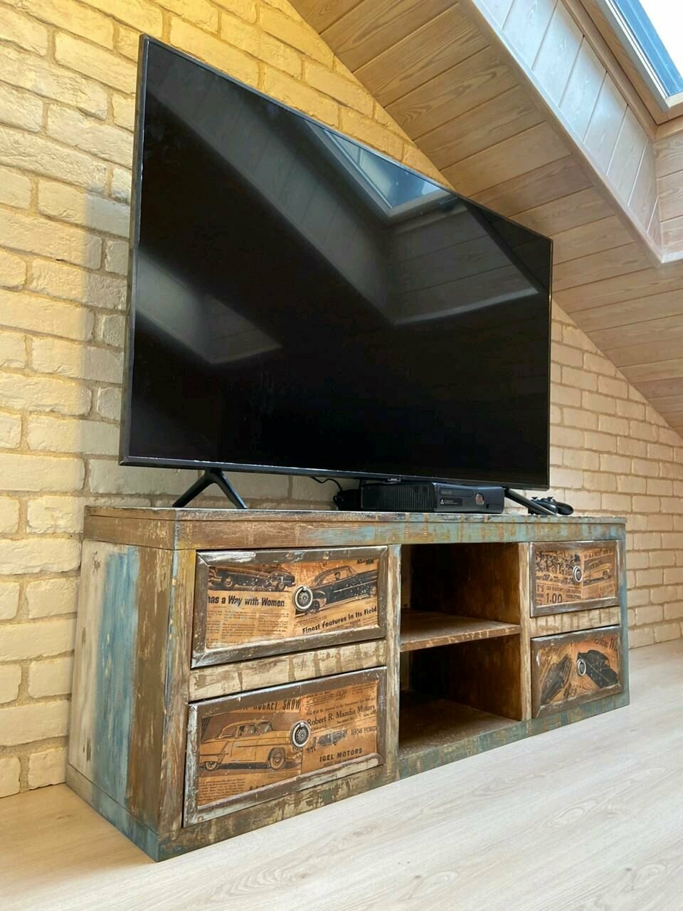 Тумба "EasyLOFT" в стиле лофт под телевизор, в гостиную, для дома и офиса, модель "маниша", 150х40х60 см.