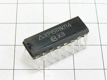 Микросхема КР1561КП4