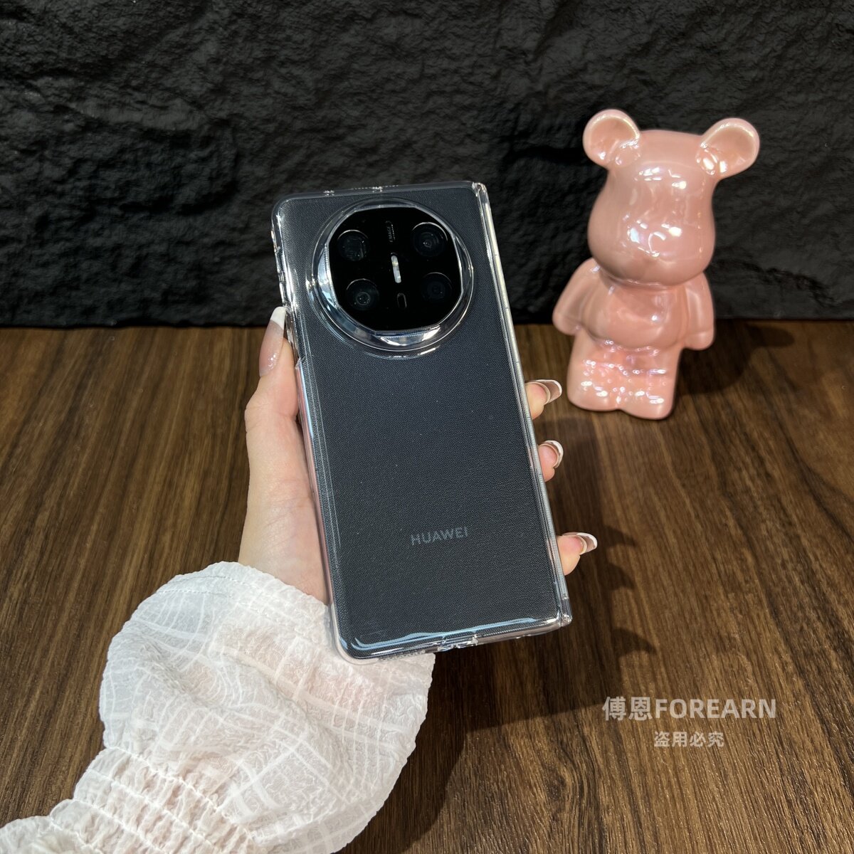 Силиконовый чехол для Huawei Mate X6 прозрачный с полной защитой и шарниром - Золотой
