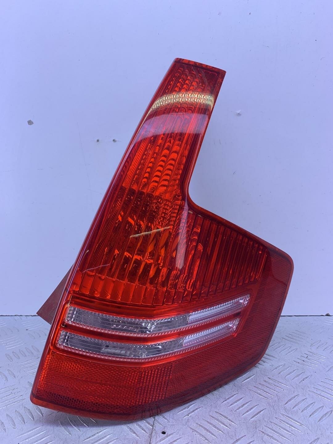 Фонарь задний правый Citroen C4 LC (2004 - 2014) 9655863980