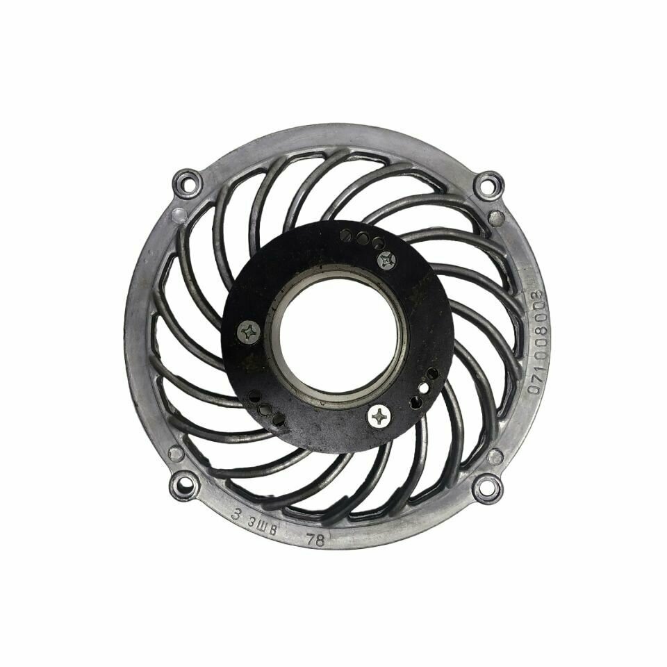 Крышка (решетка) вентилятора мотороллера Муравей с переходником под магнето (г. Тула)