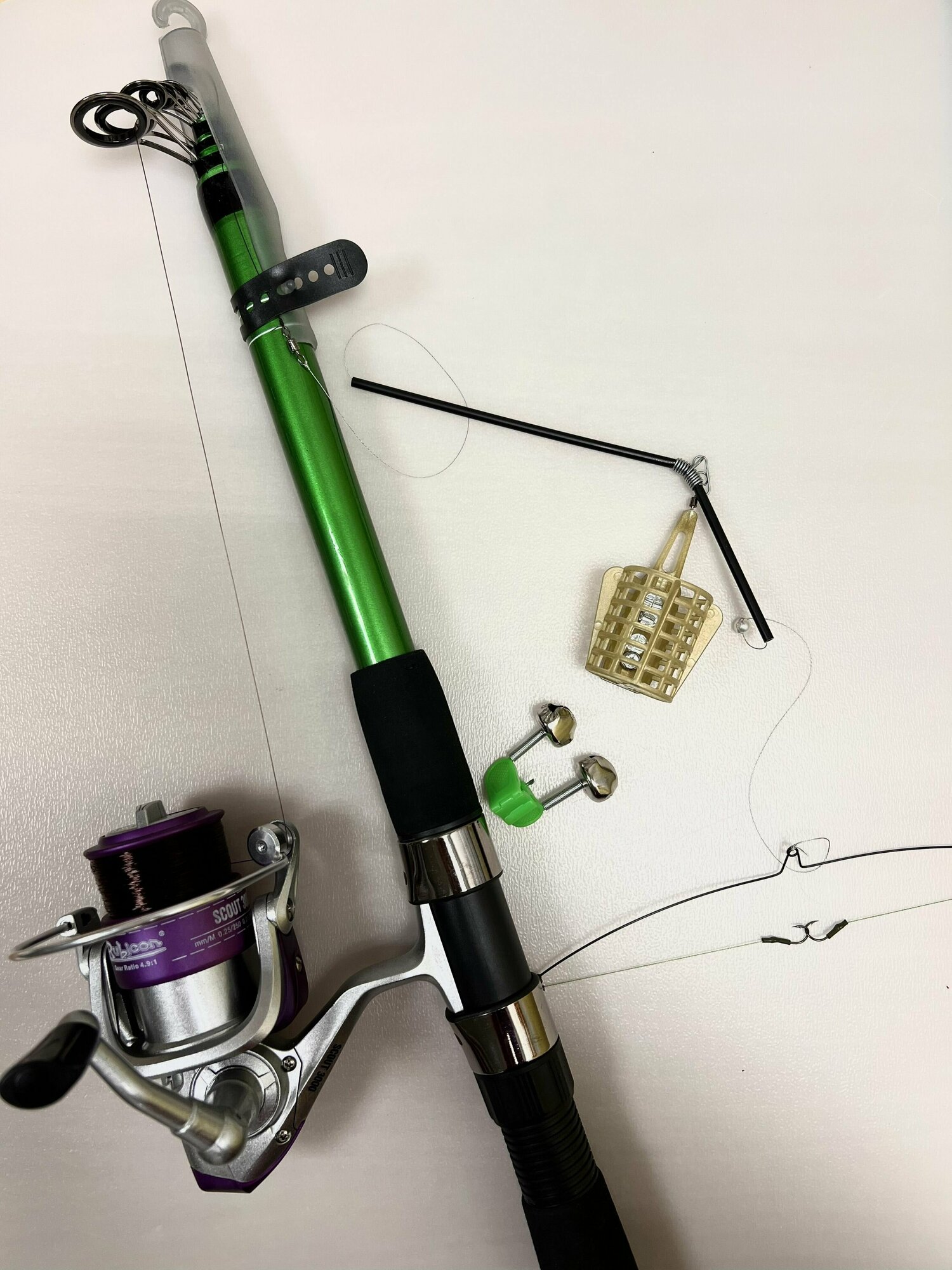 Набор фидерное удилище 3.0 метра оснащенное с катушкой