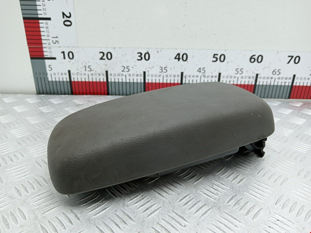 Подлокотник Mazda 6 GG G26A64450A арт. 1901379